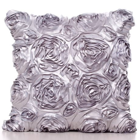Gouchee Home Rose Cushion - Walmart.ca