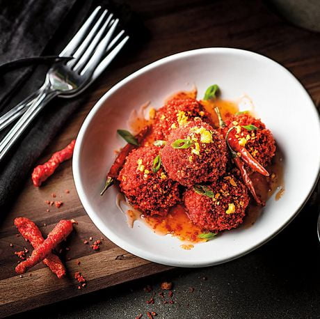 Cheetos Flamin' Hot Sweet Chili Snacks | Walmart Canada