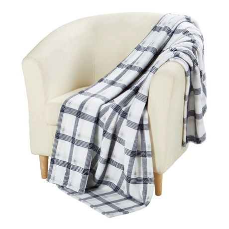 Click here for Mainstays Soft Plush Throw Grey Plaid Other prices