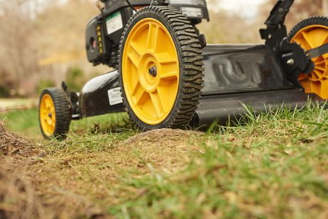 Poulan Pro 140cc Push Gas Lawn Mower, PR500N21SH | Walmart Canada