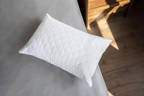 Sleep Basic Polyester Pillow Standard - Walmart.ca
