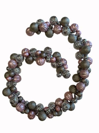 Holiday Time 65-In Braided Garland in Blush & Champagne - Walmart.ca