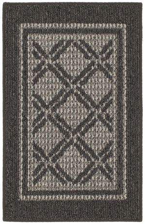 Click here for Hometrends Sheffield Ebony Accent Rug 26 X 39 Ebon... prices