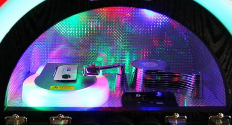 RETRO JUKEBOX STATION CLASSICO with Bluetooth | Walmart Canada