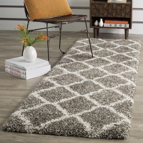 Click here for Safavieh Hudson Aline Geometric Shag Area Rug Grey... prices