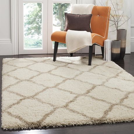 Click here for Safavieh Hudson Aline Geometric Shag Area Rug Ivor... prices