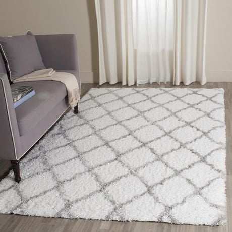 Click here for Safavieh Indie Careen Geometric Shag Area Rug Ivor... prices