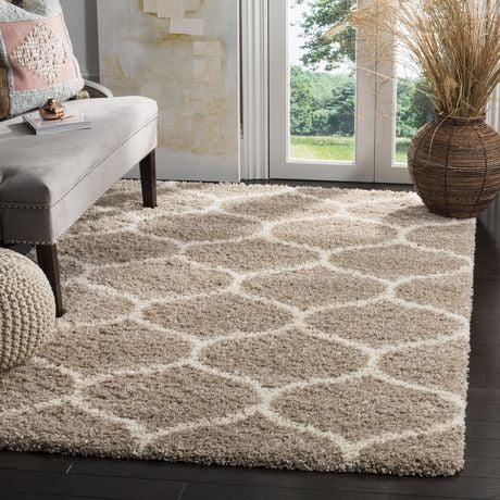 Click here for Safavieh Hudson Arline Geometric Shag Area Rug Bei... prices
