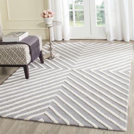 Click here for Safavieh Cambridge Lilly Diamond Stripes Area Rug... prices