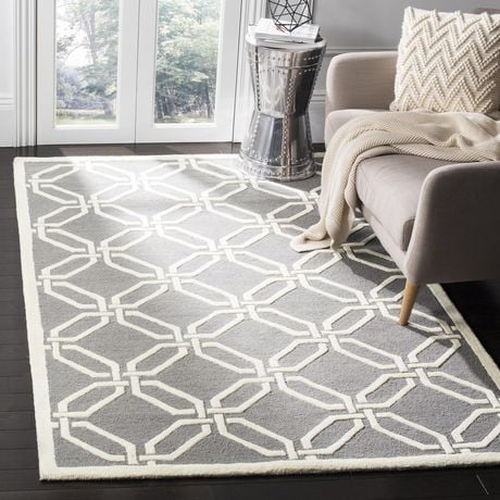 Click here for Safavieh Cambridge Kierra Geometric Area Rug Dark... prices
