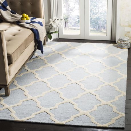 Click here for Safavieh Cambridge Liam Geometric Area Rug Light B... prices