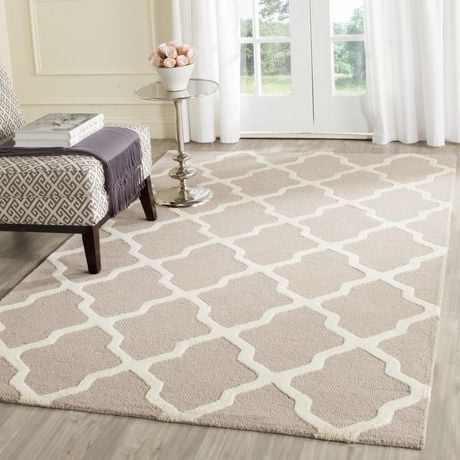 Click here for Safavieh Cambridge Liam Geometric Area Rug Beige /... prices