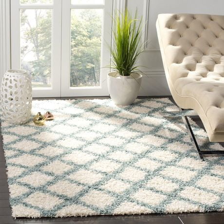 Click here for Safavieh Dallas Jerrie Geometric Shag Area Rug Ivo... prices