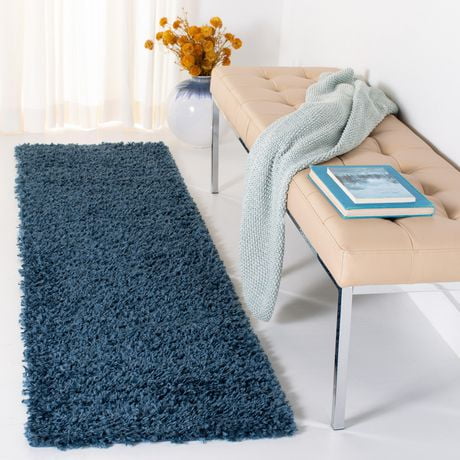 Click here for Safavieh August Sophia Solid Plush Shag Area Rug N... prices