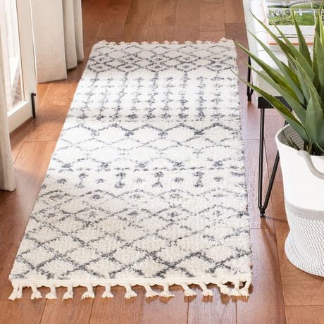 Click here for Safavieh Berber Fringe Phillip Aztec Shag Area Rug... prices