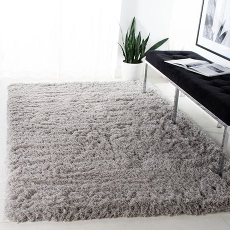 Click here for Safavieh Polar Abbot Solid Extreme Plush Shag Area... prices