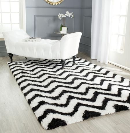 Click here for Safavieh Barcelona Carmella Zigzag Stripes Shag Ar... prices