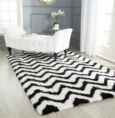 Click here for Safavieh Barcelona Carmella Zigzag Stripes Shag Ar... prices