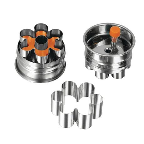 Metaltex® Cookie Cutter and Ejector with flower design | Walmart Canada