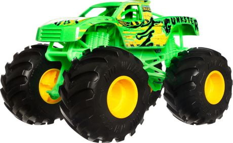 Hot Wheels Monster Trucks 1:24 Scale Vehicle Gunkster, Collectible Die ...