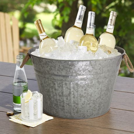 hometrends Antique Metal Round tub with rope handle 15 inch DIA x 9 ...