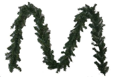Holiday Time Packaging 9 ft Garland - Walmart.ca