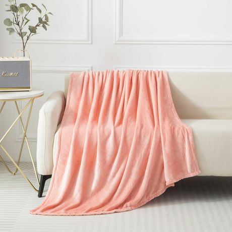 Mainstays Plush Throw - Walmart.ca