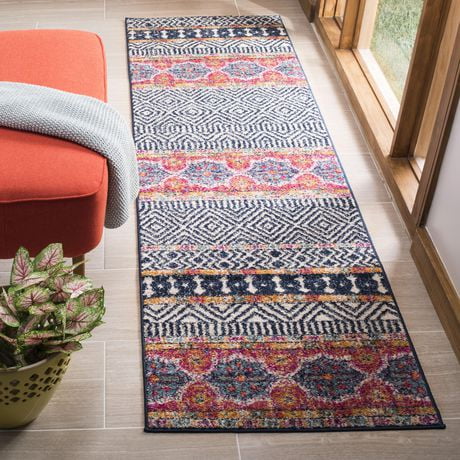 Click here for Safavieh Madison Kandace Abstract Area Rug Navy /... prices
