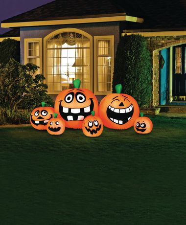 Pumpkin Patch 7.6 ft Inflatable - Walmart.ca
