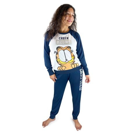 Garfield Ladies' 2-Piece Pajama Set - Walmart.ca