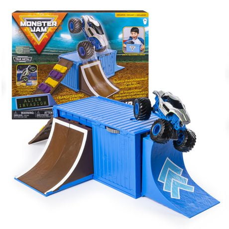 Monster Jam, Ship It & Flip It Transforming Playset with Exclusive 1:64 ...