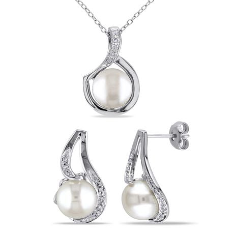 Click here for Miabella 9-9.5Mm Cultured Freshwater Pearl And Dia... prices