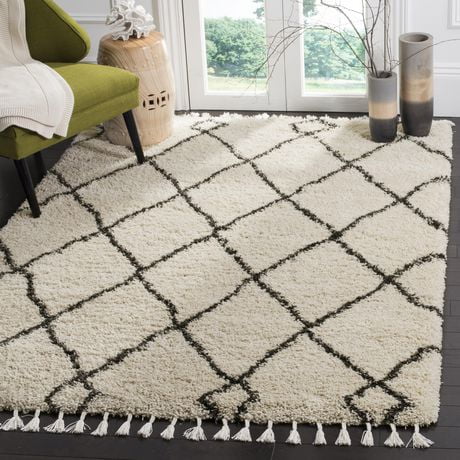 Click here for Safavieh Moroccan Fringe Lavern Geometric Shag Are... prices