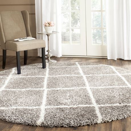 Click here for Safavieh Hudson Amias Geometric Shag Area Rug Grey... prices