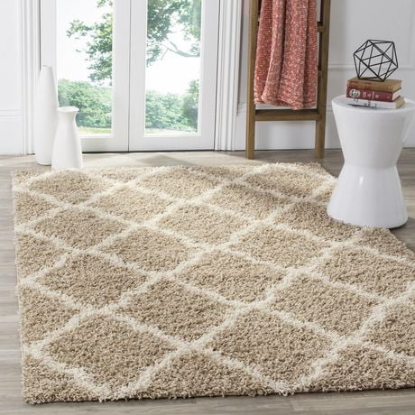 Click here for Safavieh Dallas Logan Geometric Shag Area Rug Beig... prices