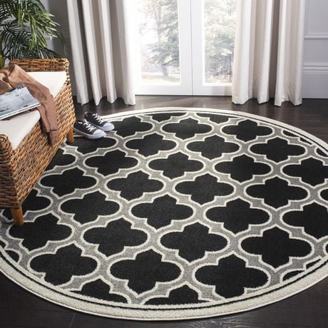 Click here for Safavieh Amherst Wilson Geometric Area Rug Anthrac... prices