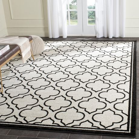 Click here for Safavieh Amherst Wilson Geometric Area Rug Ivory /... prices