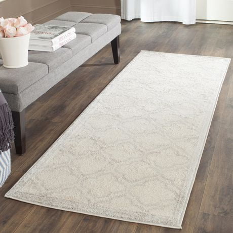 Click here for Safavieh Amherst Wilson Geometric Area Rug Ivory /... prices