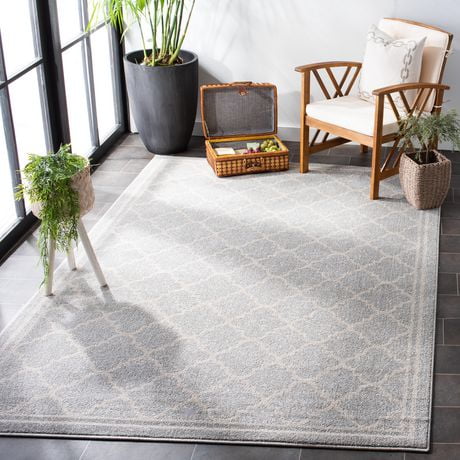 Click here for Safavieh Amherst Trina Geometric Area Rug Light Gr... prices