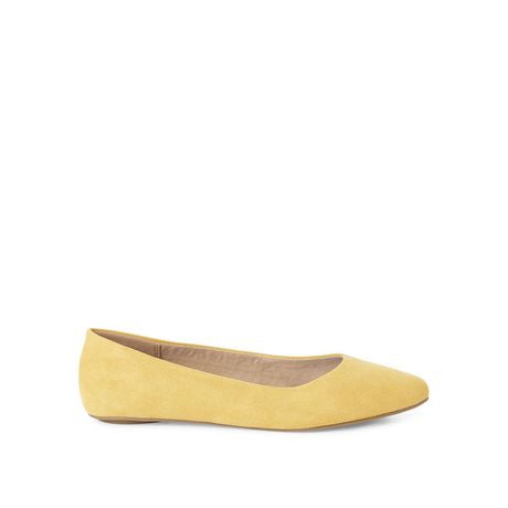 Click here for George Womens Prep Flats Gold 6 prices