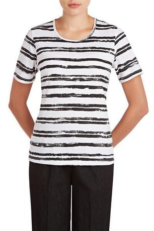 Alia Women's Graphic Print Short Sleeve T-Shirt | Walmart Canada