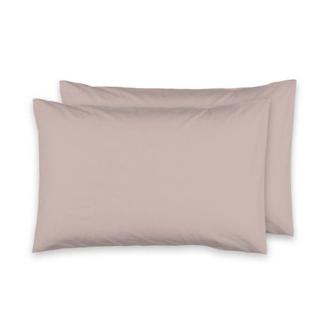 Click here for Hometrends 400 Tc Sateen Performance Pillowcases B... prices