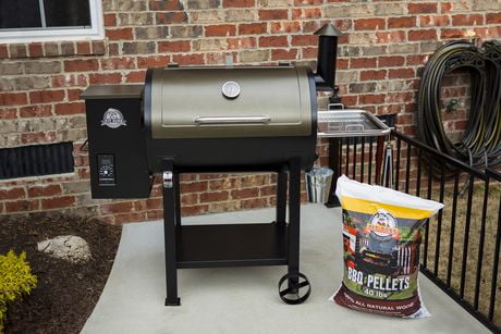 Pit Boss 820 Deluxe Pellet Grill | Walmart Canada