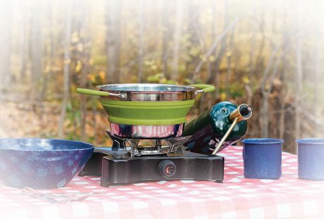 World Famous Collapsible Camping Pot with Lid - Large - Walmart.ca