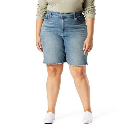 Signature by Levi Strauss & Co.™ Women's Plus Heritage High Rise 9-inch ...