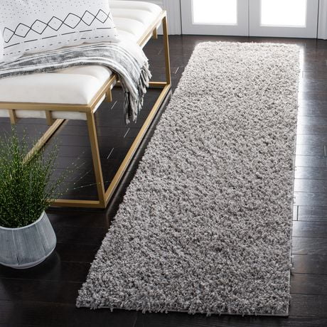 Click here for Safavieh Venus Elijah Solid Plush Shag Area Rug Gr... prices