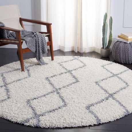 Click here for Safavieh Venus Nanda Geometric Shag Area Rug Ivory... prices
