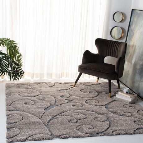 Click here for Safavieh Florida Douglas Floral Vines Shag Area Ru... prices