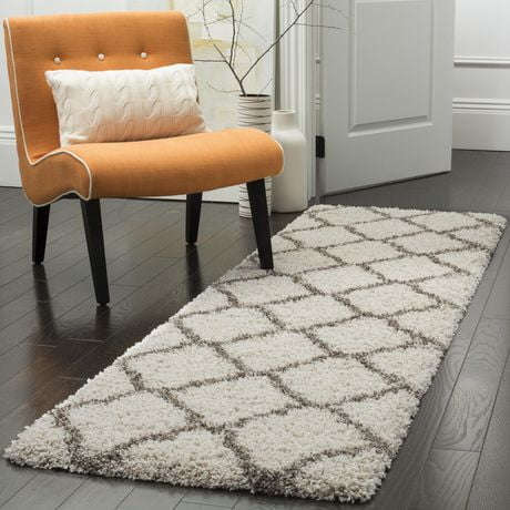 Click here for Safavieh Hudson Aline Geometric Shag Area Rug Ivor... prices