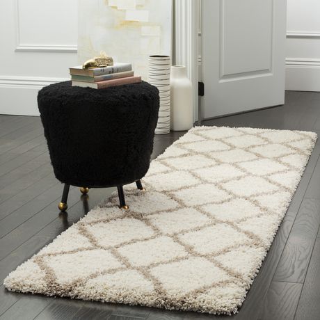 Click here for Safavieh Hudson Aline Geometric Shag Area Rug Ivor... prices